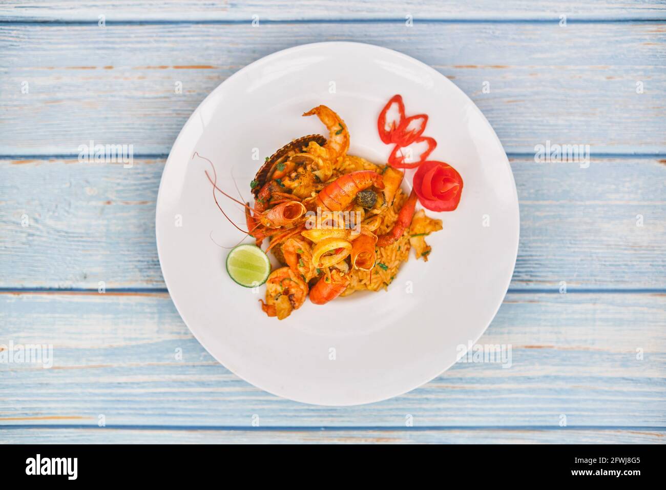 Peruvian food, "arroz con mariscos": A sea food selection served with ...