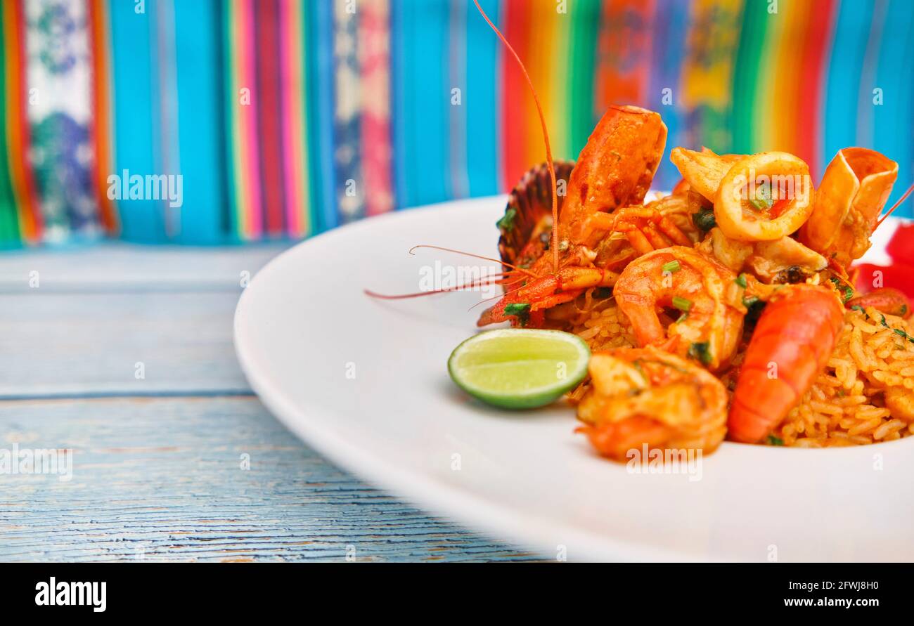 Peruvian food, "arroz con mariscos": A sea food selection served with ...