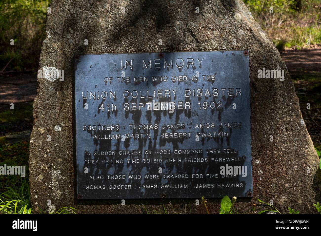 Union Colliery disaster 1902 memorial sculpture. Monument Mine, Forest ...