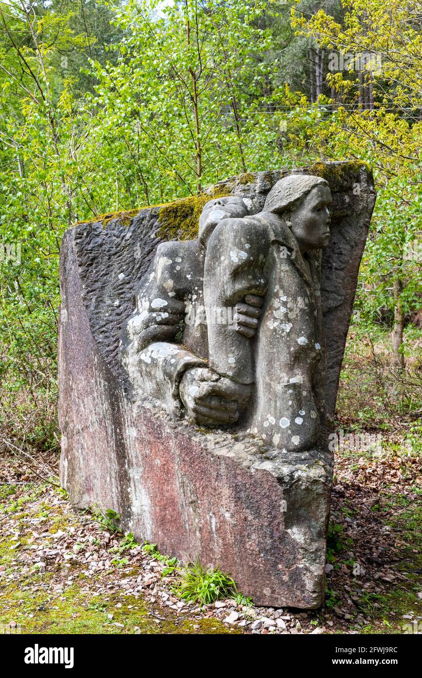 Union Colliery disaster 1902 memorial sculpture. Monument Mine, Forest ...