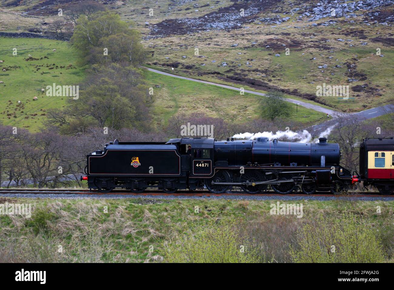 Lms stanier class 5 4 6 0 4871 hi-res stock photography and images - Alamy