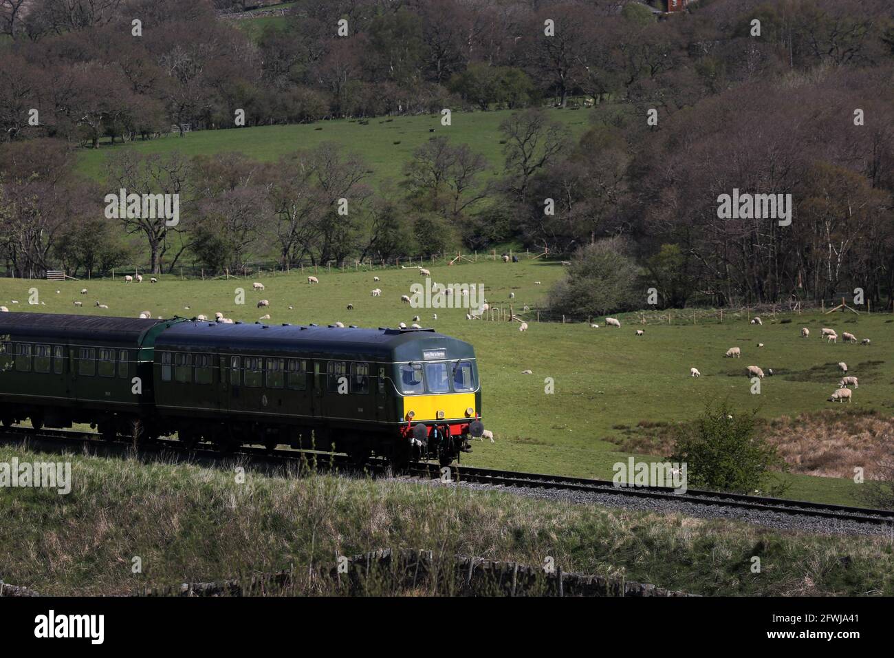 Br class 101 dmu no 101685 daisy hi-res stock photography and images ...