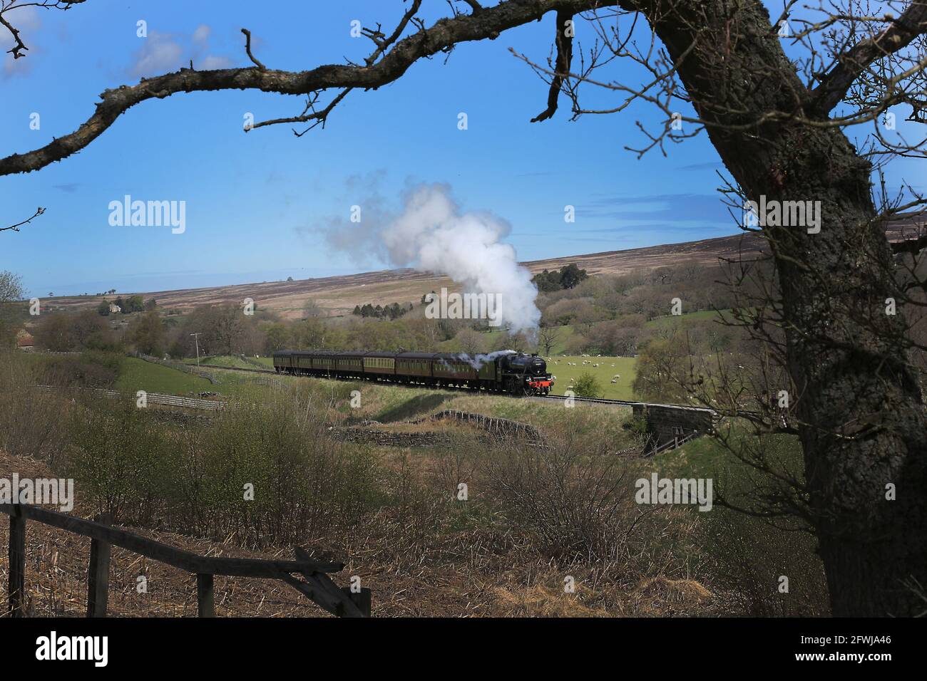 Lms stanier class 5 4 6 0 4871 hi-res stock photography and images - Alamy