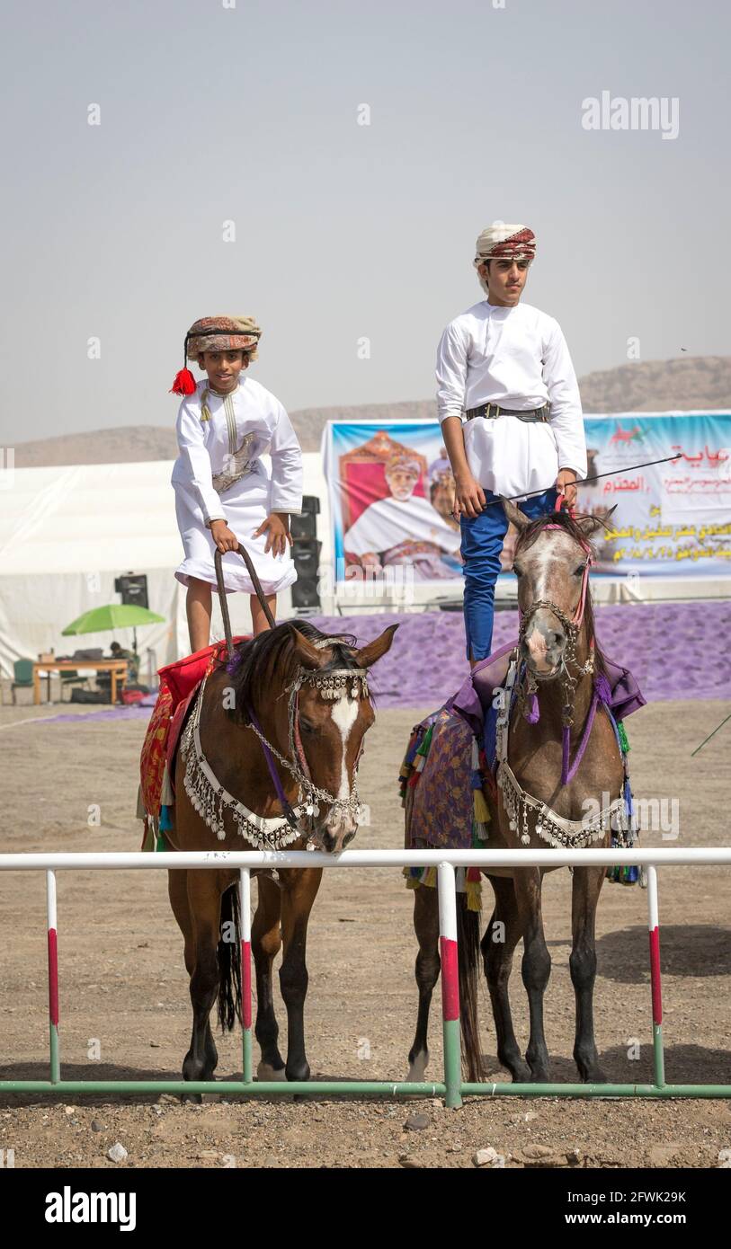 khadal, Oman,28th April 2018: omani men in traditional clothing ...