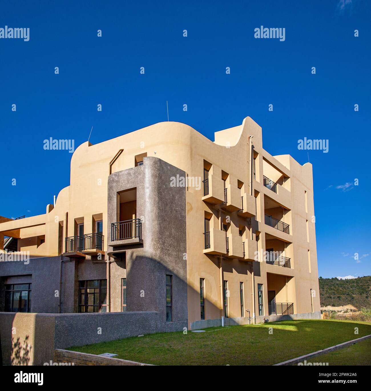 Yunnan Dali erhai lake in the ideal state buildings Stock Photo - Alamy