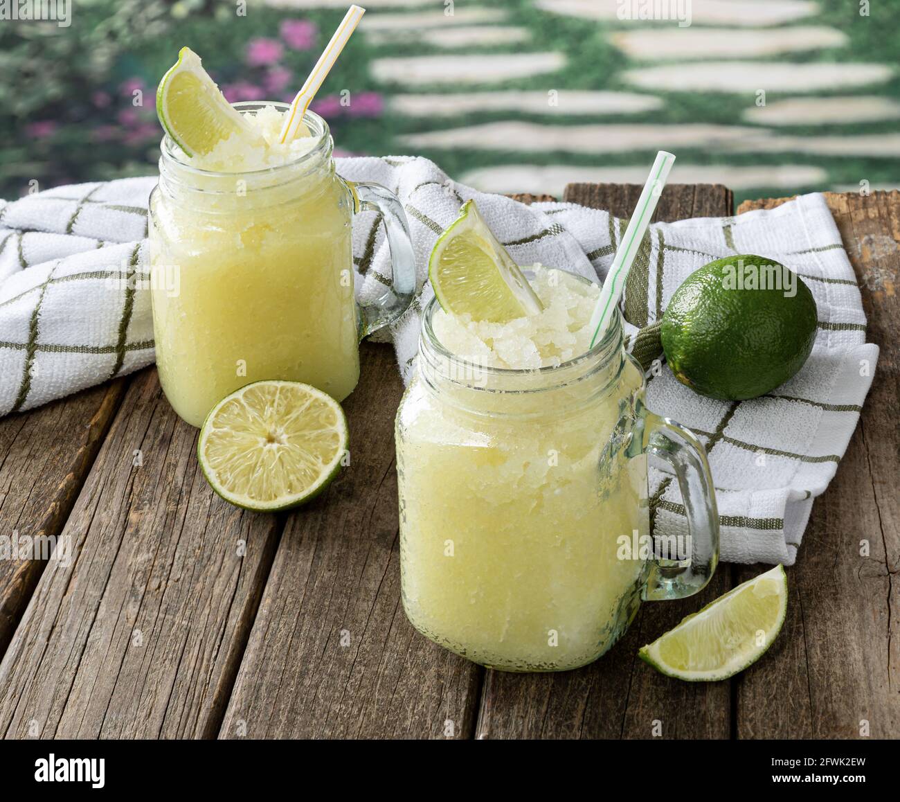 Slush ice drink hi-res stock photography and images - Alamy