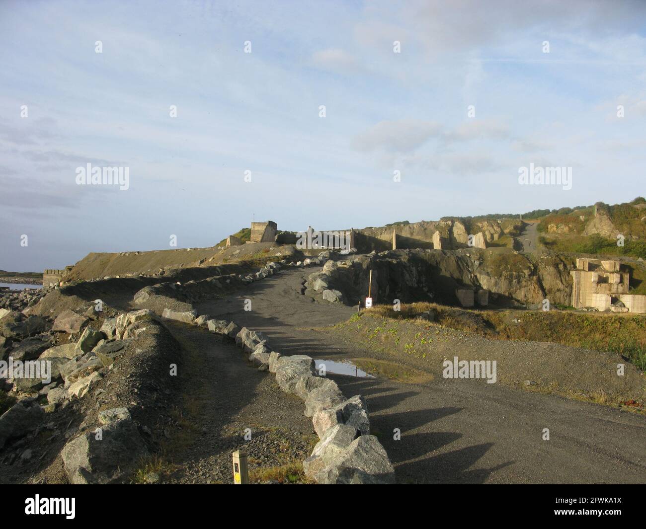 Dean Quarry Lowland point. South west coast path. Lizard peninsula ...