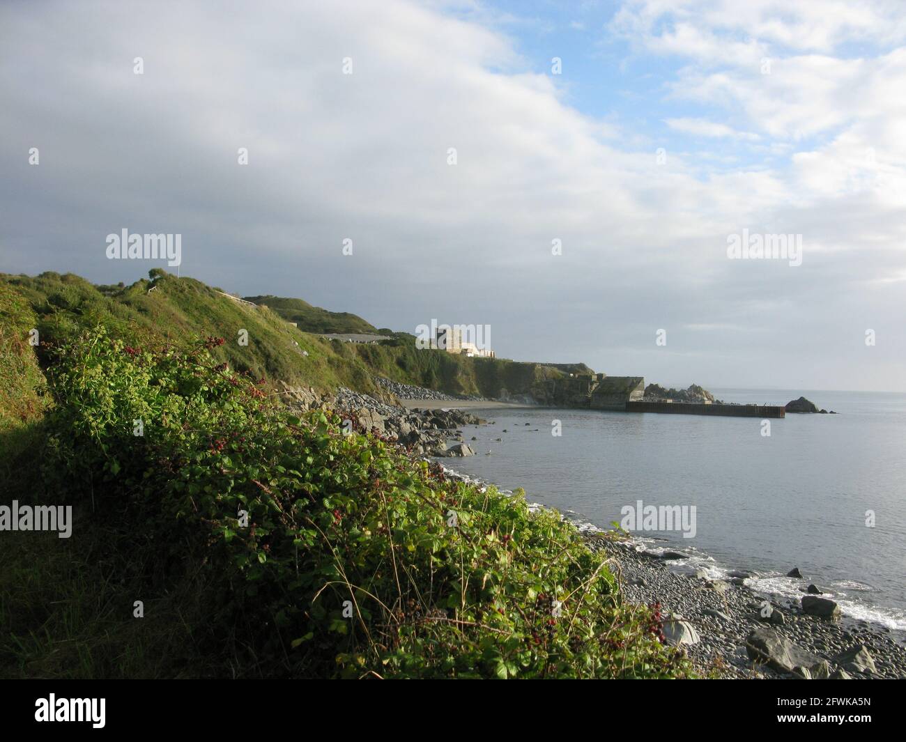 Dean Quarry Lowland point. South west coast path. Lizard peninsula ...