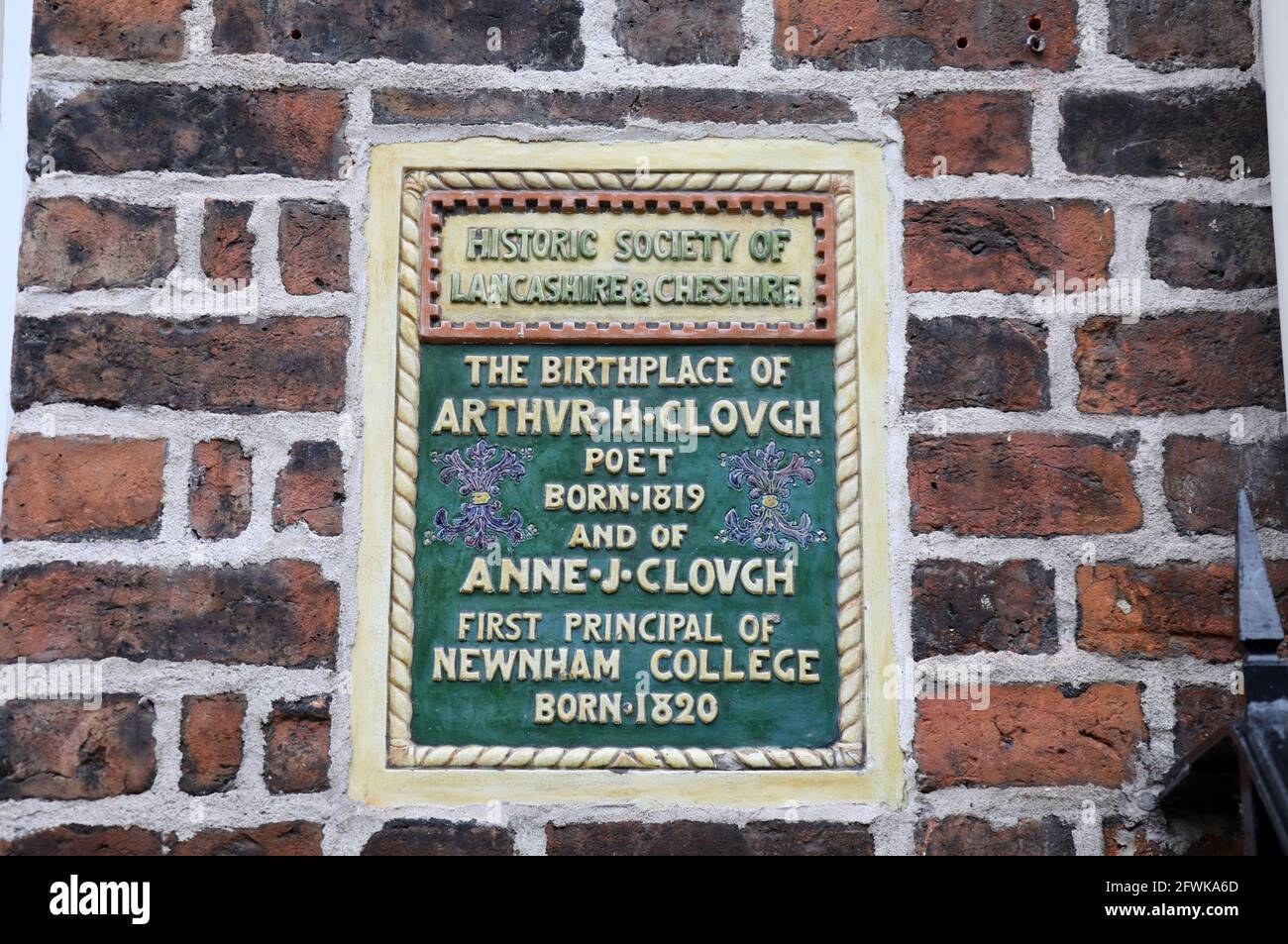 Historic Society of Lancash/ire & Cheshire plaque on the family home of ...