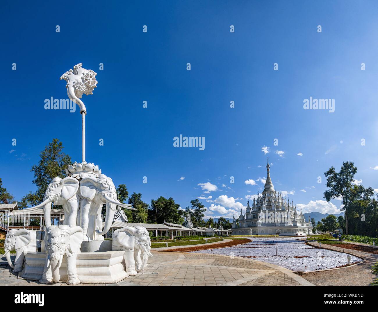 Meng chun silver tower hi-res stock photography and images - Alamy