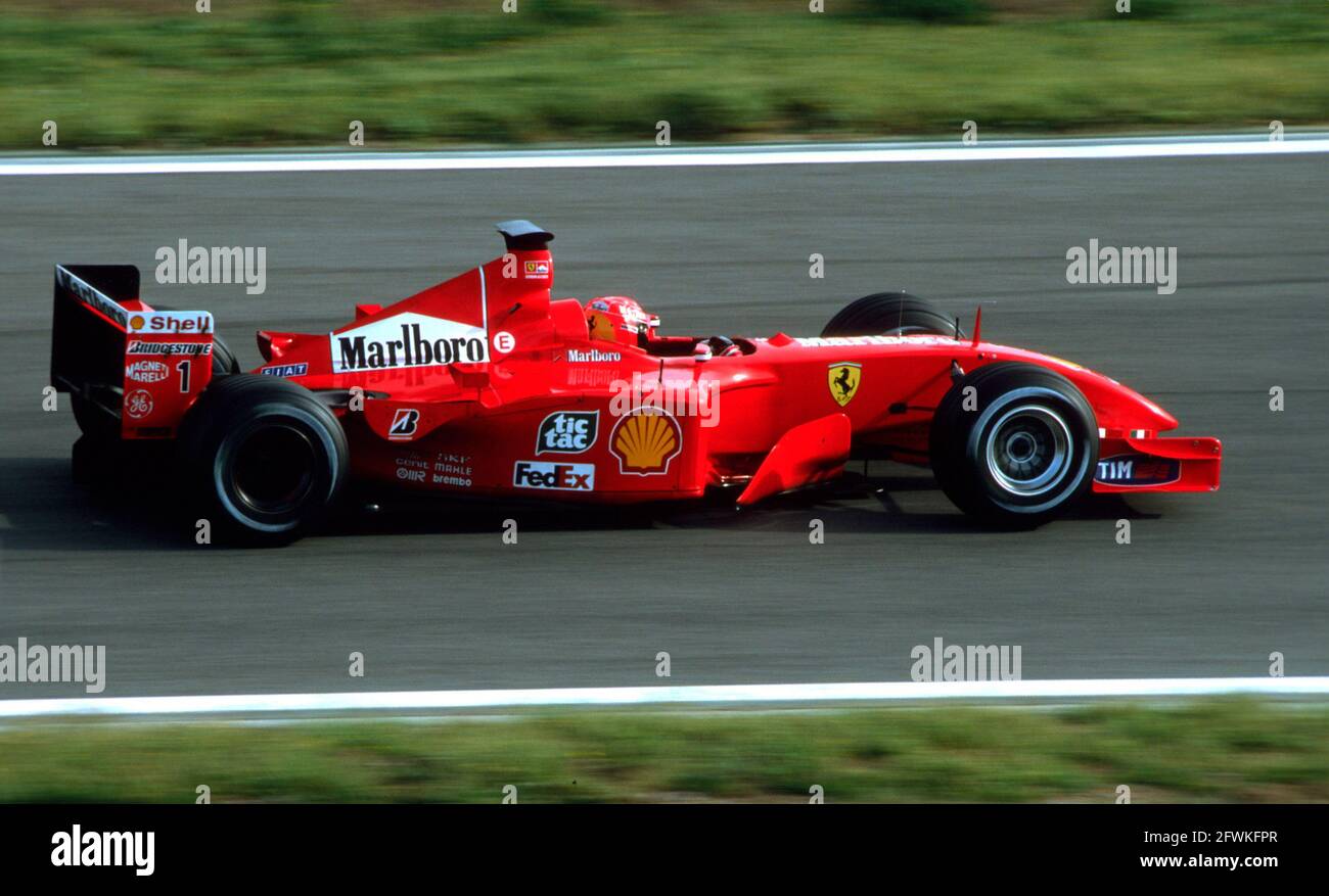 Michael schumacher in ferrari 2001 hi-res stock photography and images ...