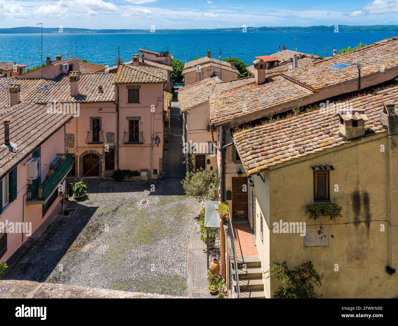 Lago romano hi-res stock photography and images - Alamy