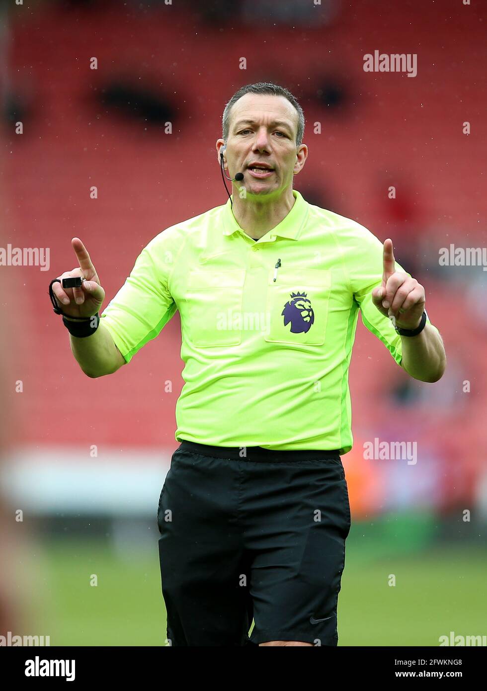 Match official Kevin Friend during the Premier League match at Bramall ...