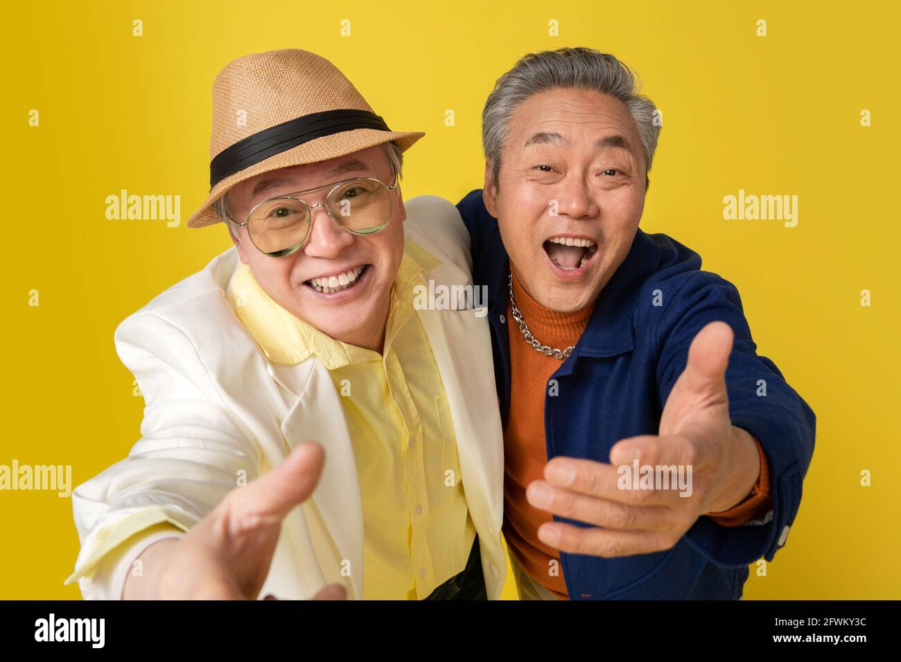 Two young brothers arm around hi-res stock photography and images - Alamy