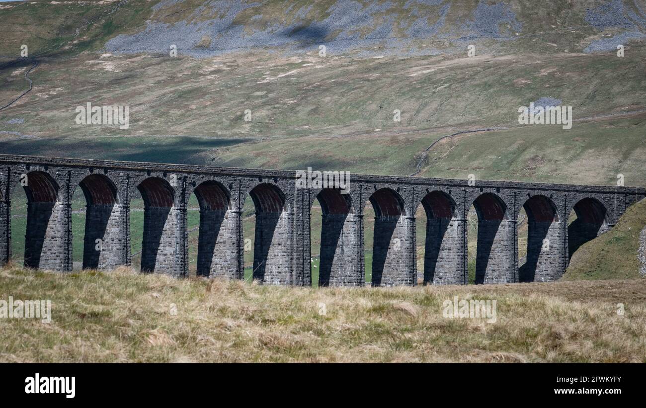Ribblehead Viaduct, Yorkshire Dales, UK Stock Photo - Alamy