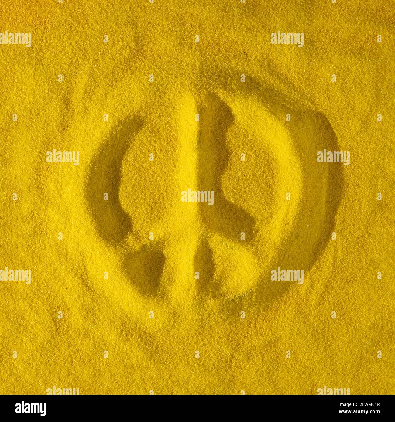 Sand and square hi-res stock photography and images - Alamy