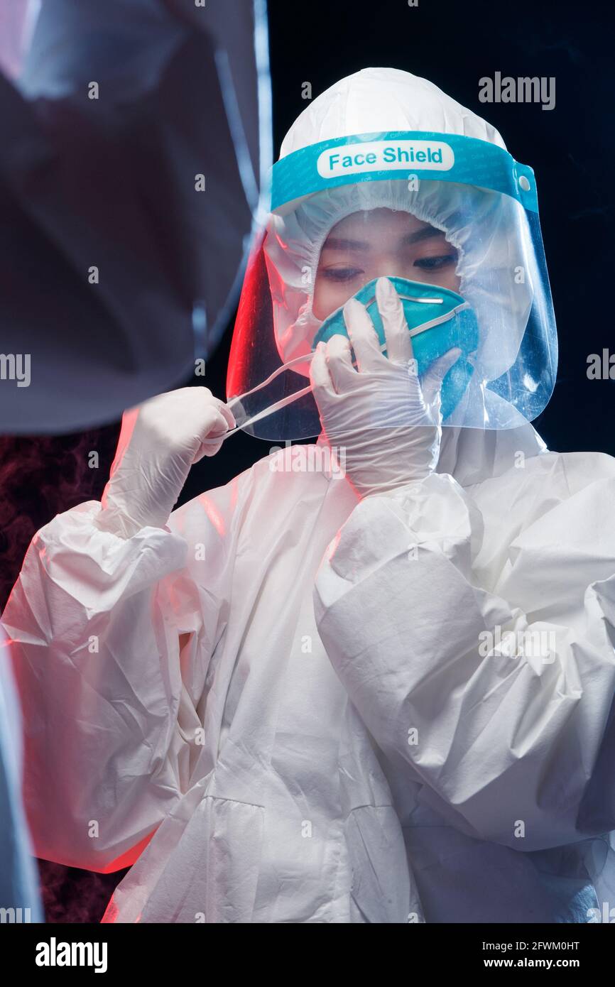 Medical staff wearing surgical masks Stock Photo - Alamy