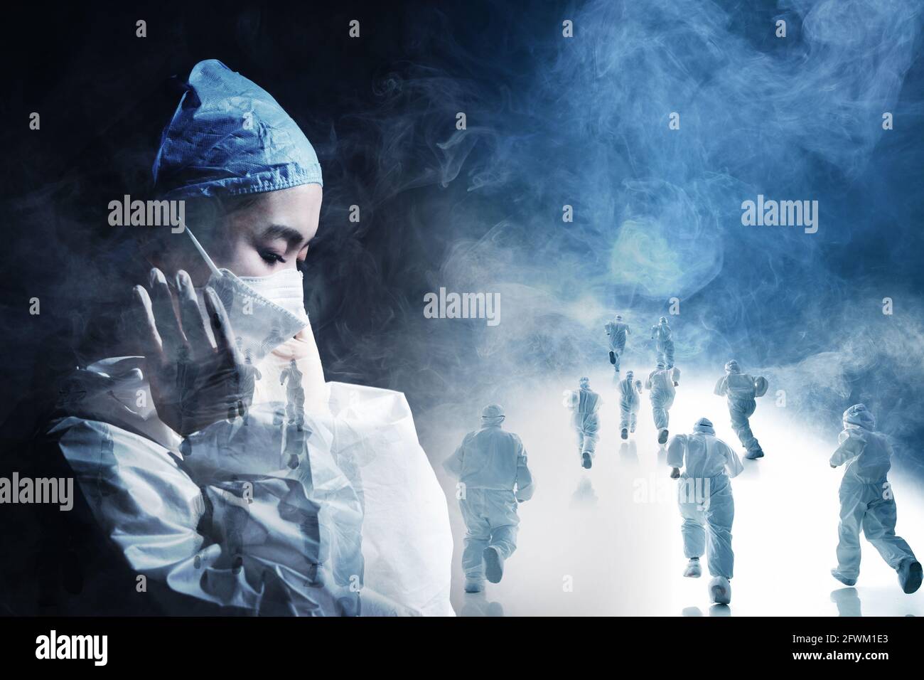 Epidemic prevention staff Stock Photo - Alamy