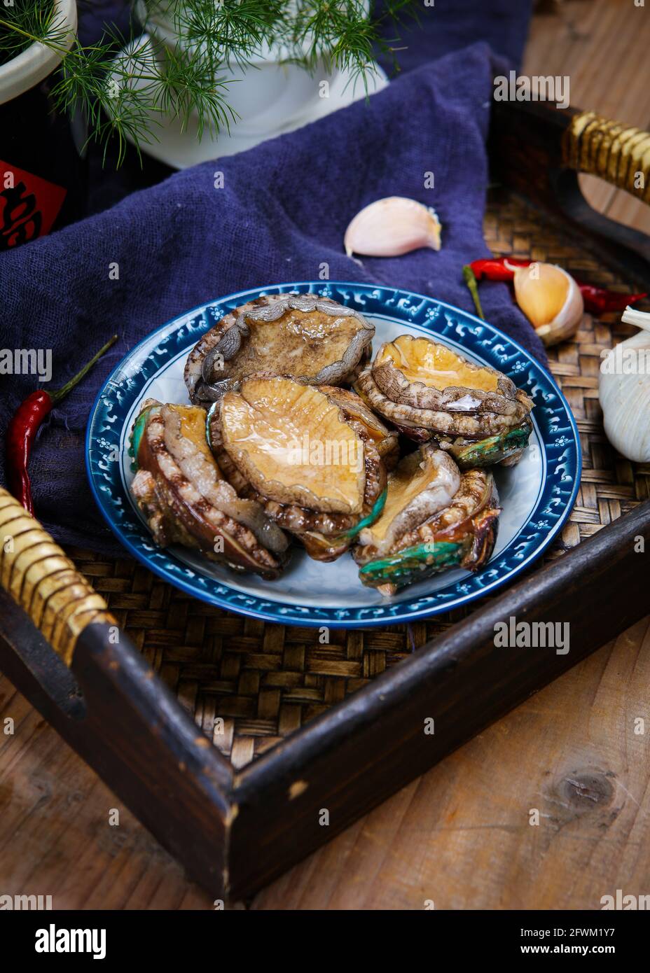 Abalone of the plate hi-res stock photography and images - Alamy