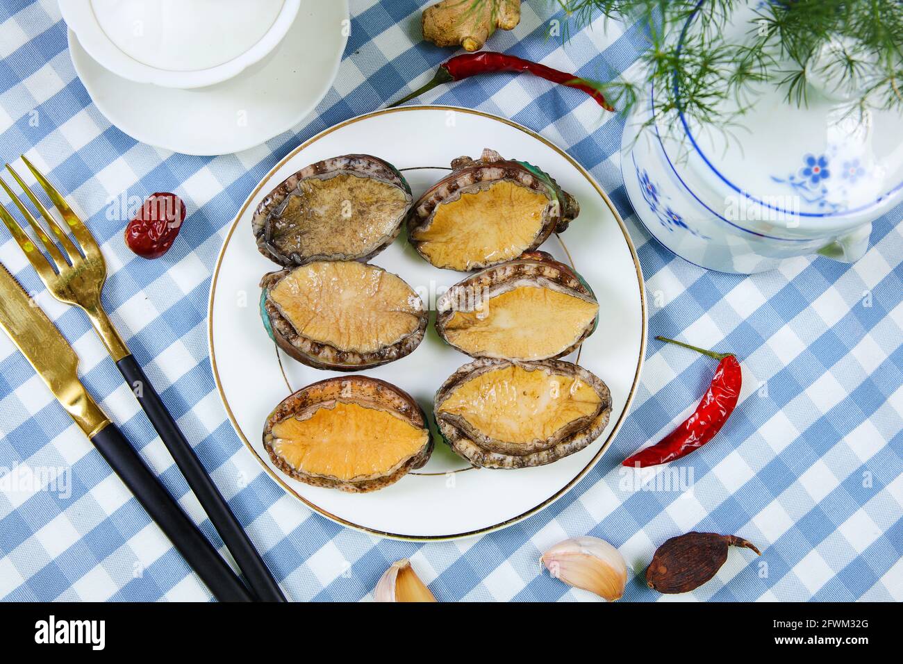 Abalone of the plate hi-res stock photography and images - Alamy