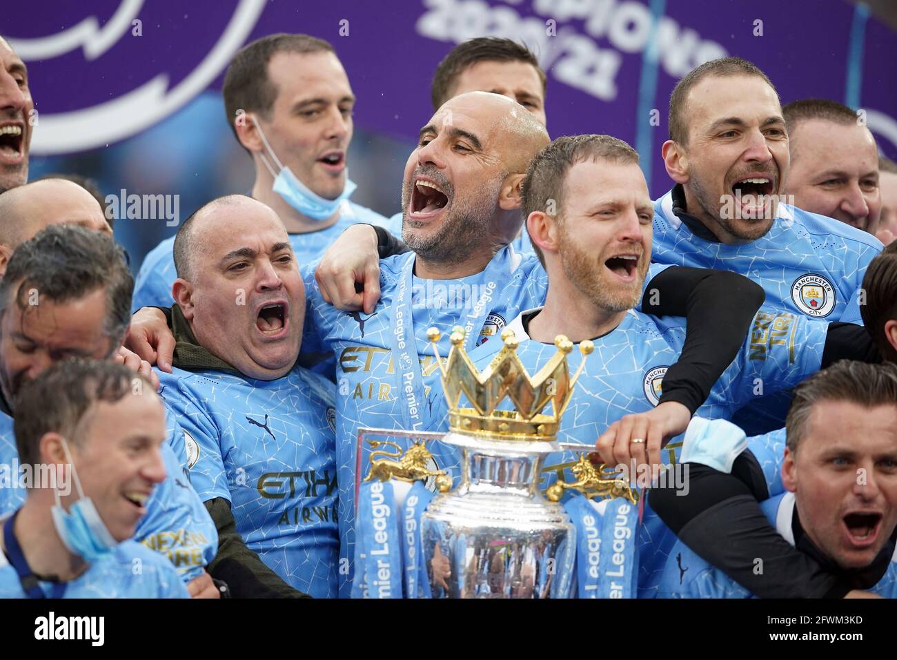 Pep guardiola celebrate 2021 hi-res stock photography and images - Alamy