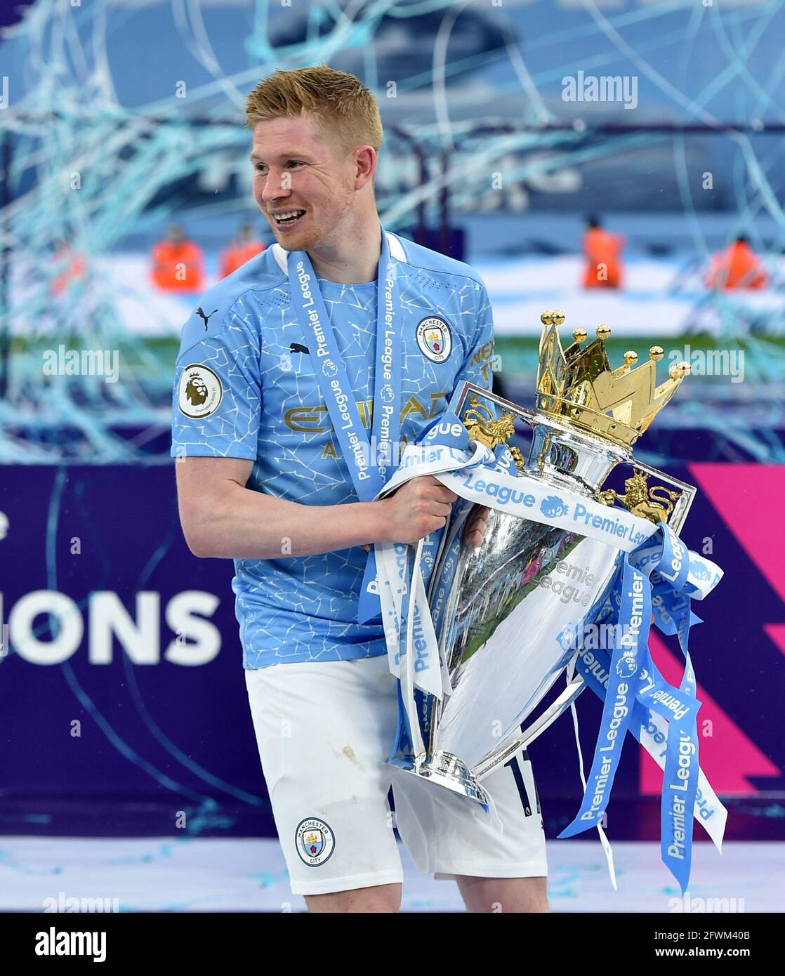Manchester City's Kevin De Bruyne with the trophy after the Premier ...