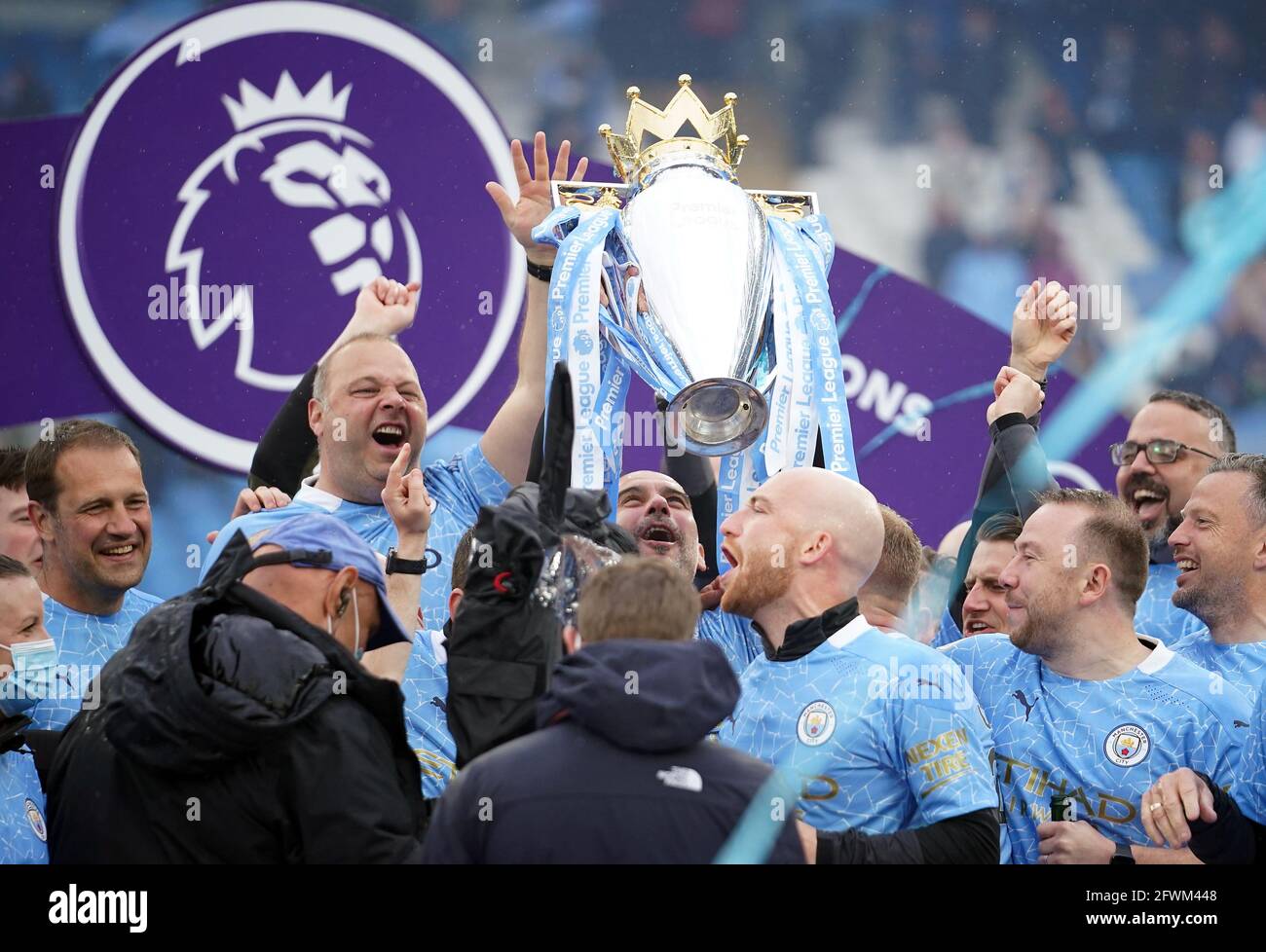 Pep guardiola man city prem trophy hi-res stock photography and images ...
