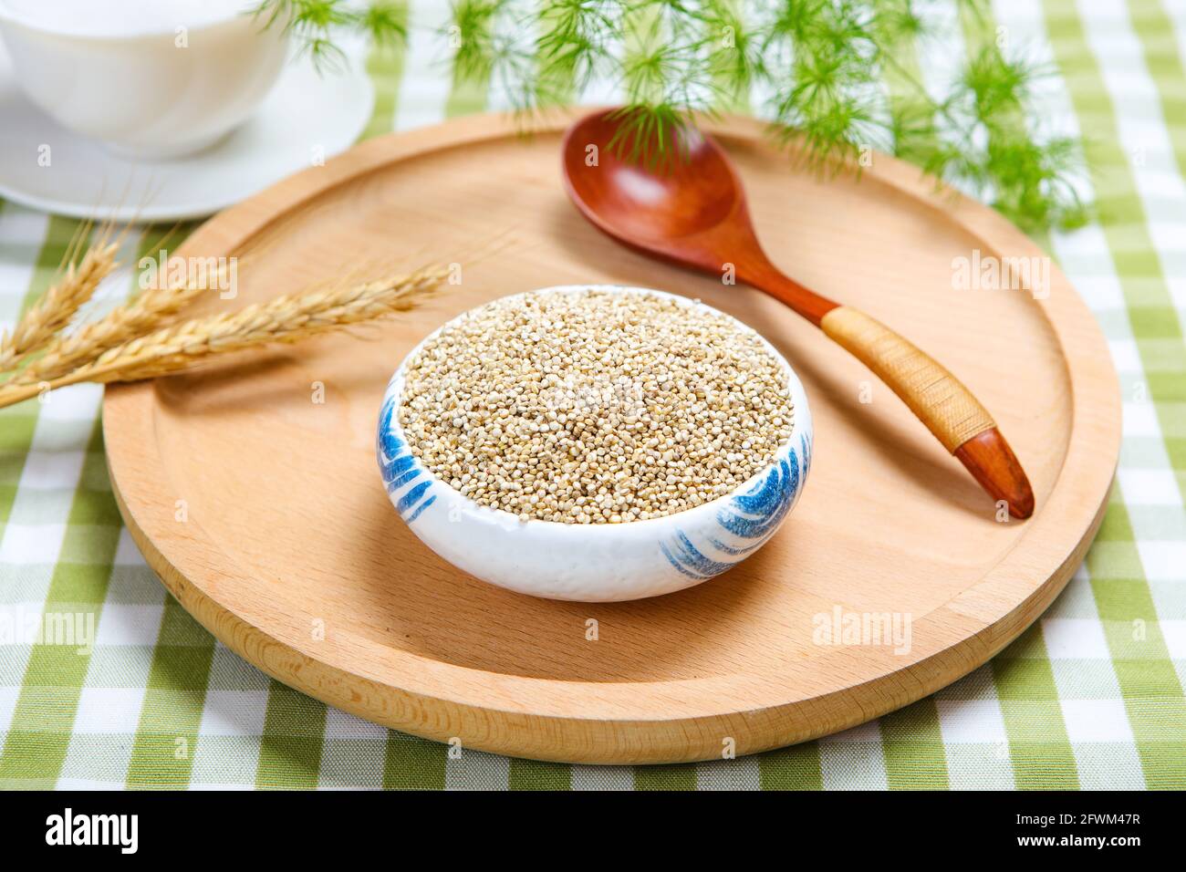 Quinoa plant container hi-res stock photography and images - Alamy