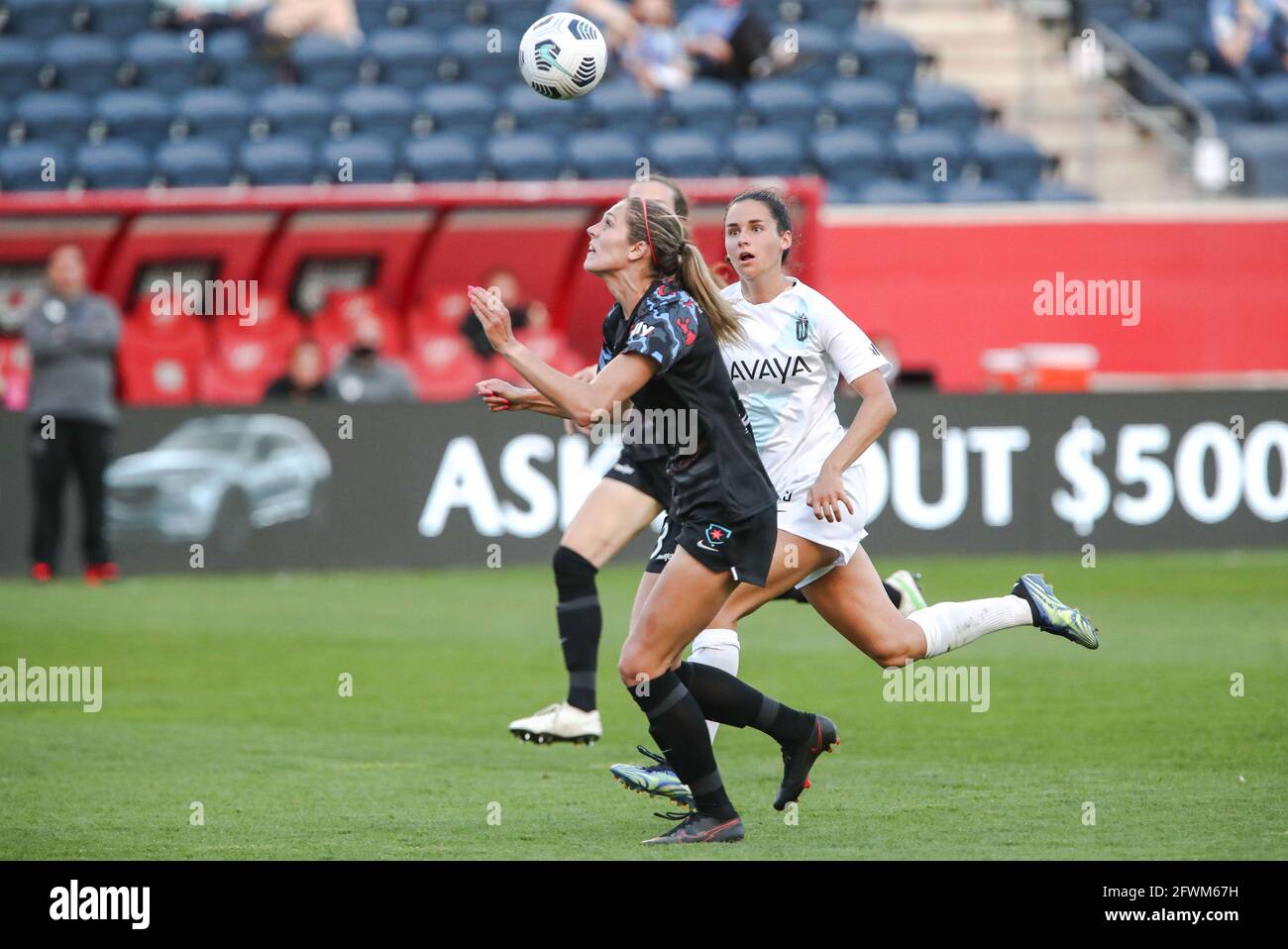 Chicago Red Stars defender Kayla Sharples (28) watches the ball during ...
