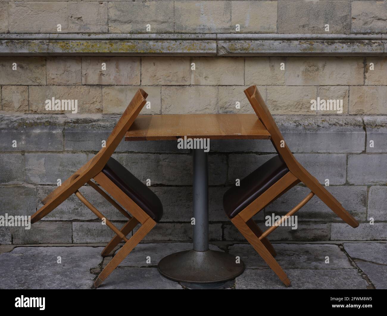 Setting up tables chairs hi-res stock photography and images - Alamy