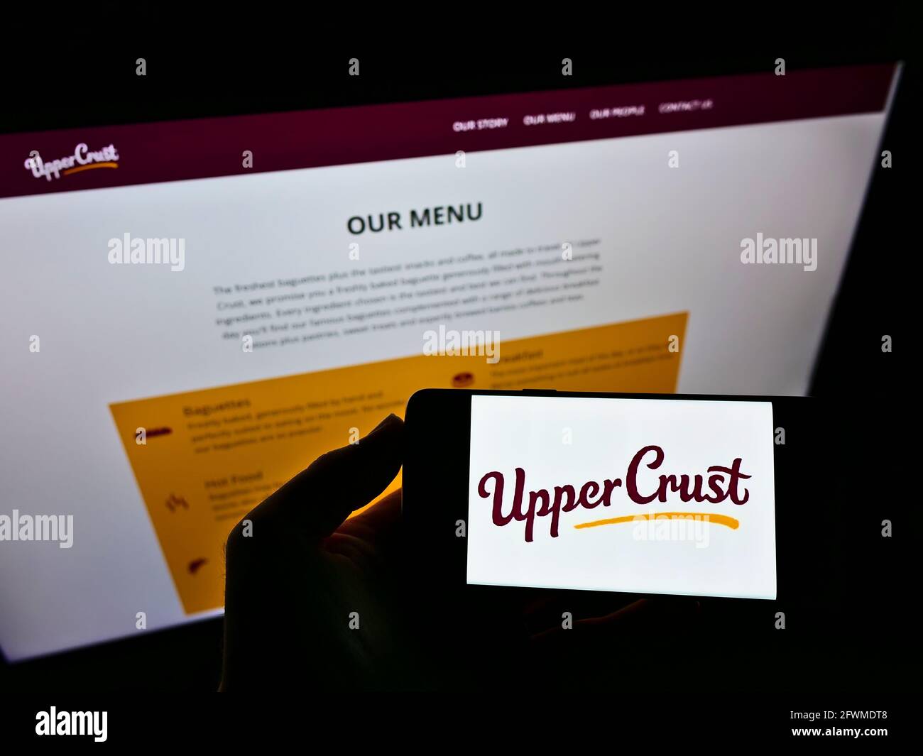 Airport sandwiches hi-res stock photography and images - Alamy