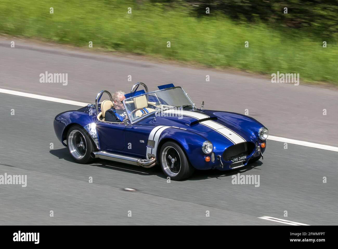 1974 Dax Tojeiro 70s 8500cc petrol sports car British sports car ...