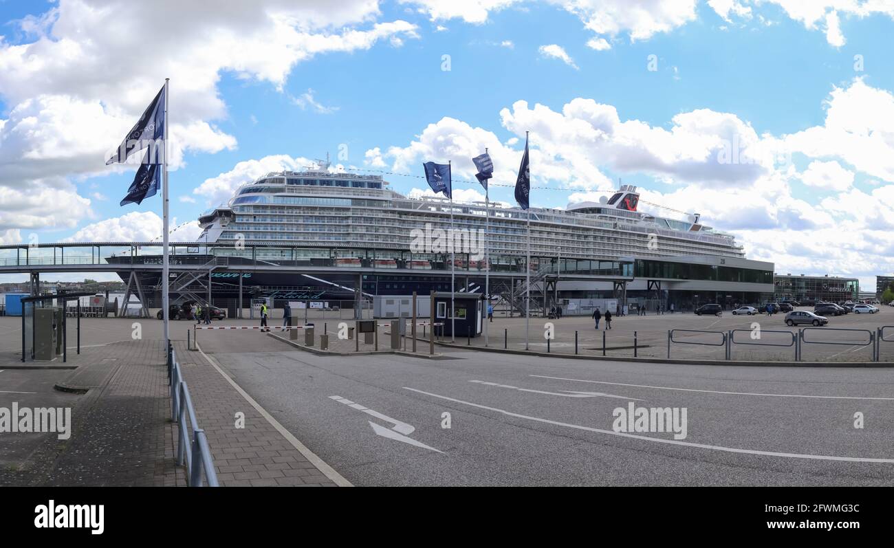 Kiel ostseekai hi-res stock photography and images - Alamy
