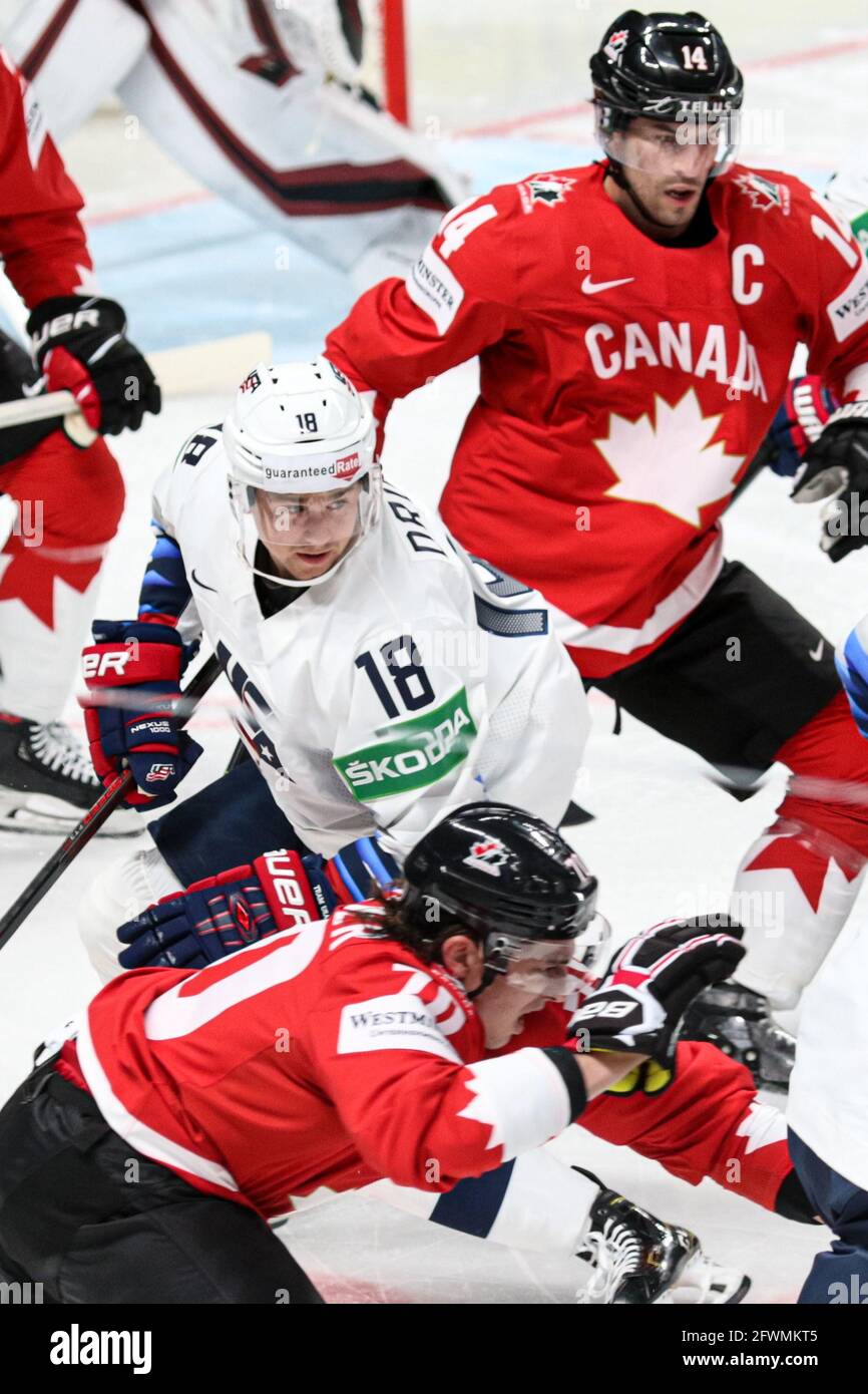 Canada vs usa hi-res stock photography and images - Alamy