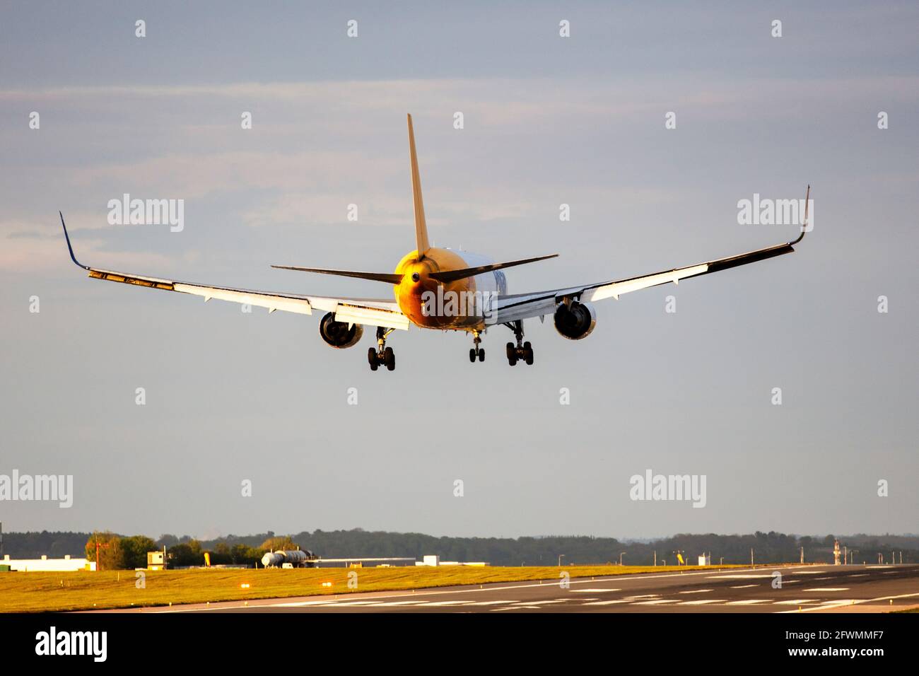 767 takeoff hi-res stock photography and images - Alamy