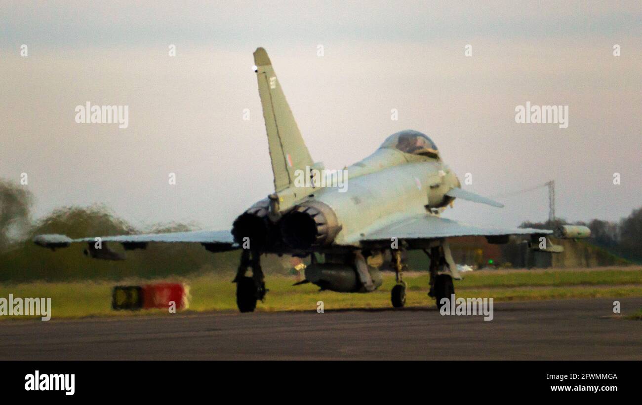 Raf eurofighter typhoon landing gear hi-res stock photography and ...