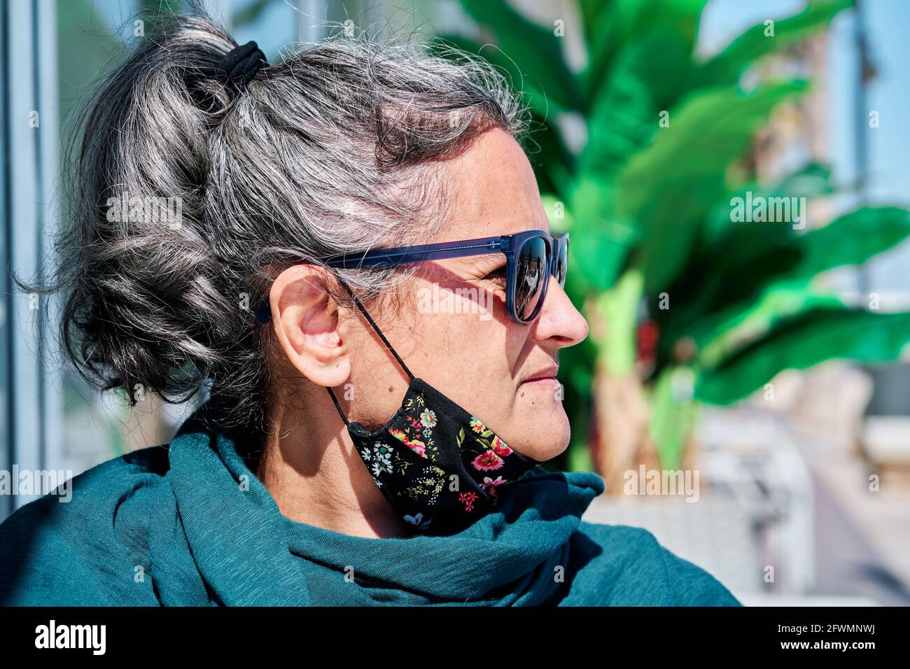 Beautiful middle aged spanish woman hi-res stock photography and images ...