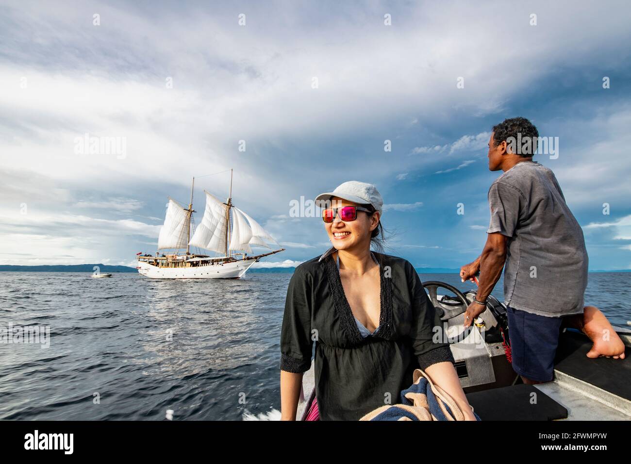 Raja ampat boat hi-res stock photography and images - Alamy