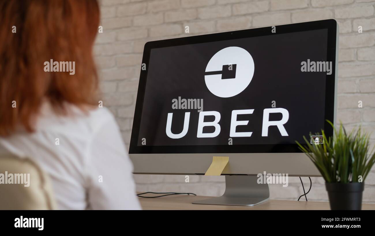Uber driver and woman hi-res stock photography and images - Alamy
