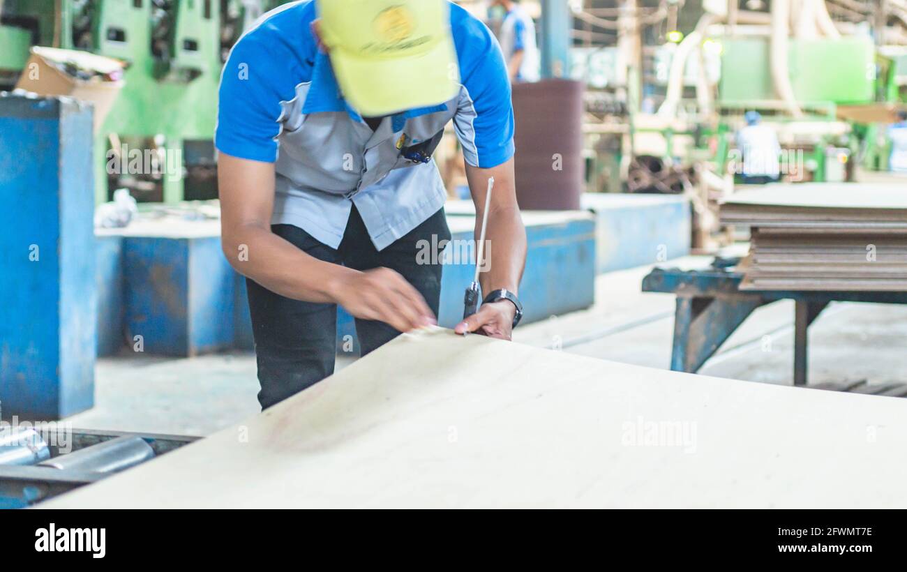 Factory inspection asia hi-res stock photography and images - Alamy