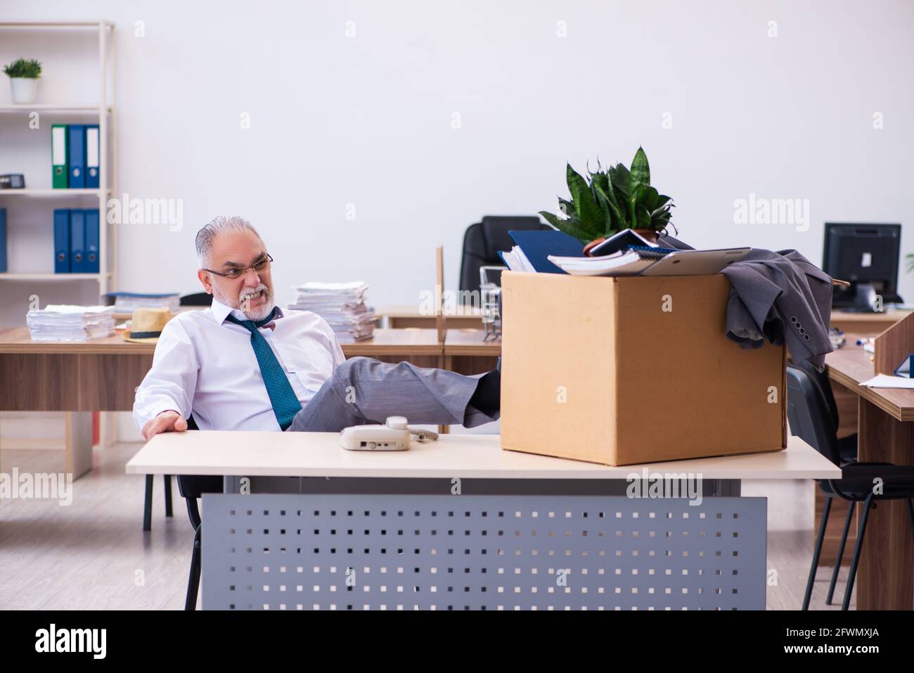 Employee being fired angry hi-res stock photography and images - Alamy