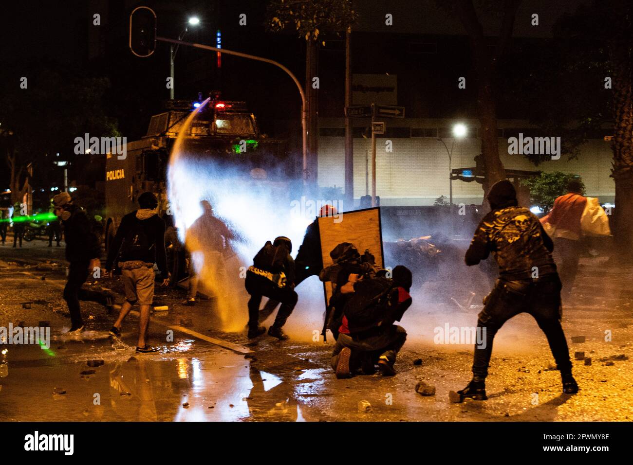 Medellin water tank hi-res stock photography and images - Alamy