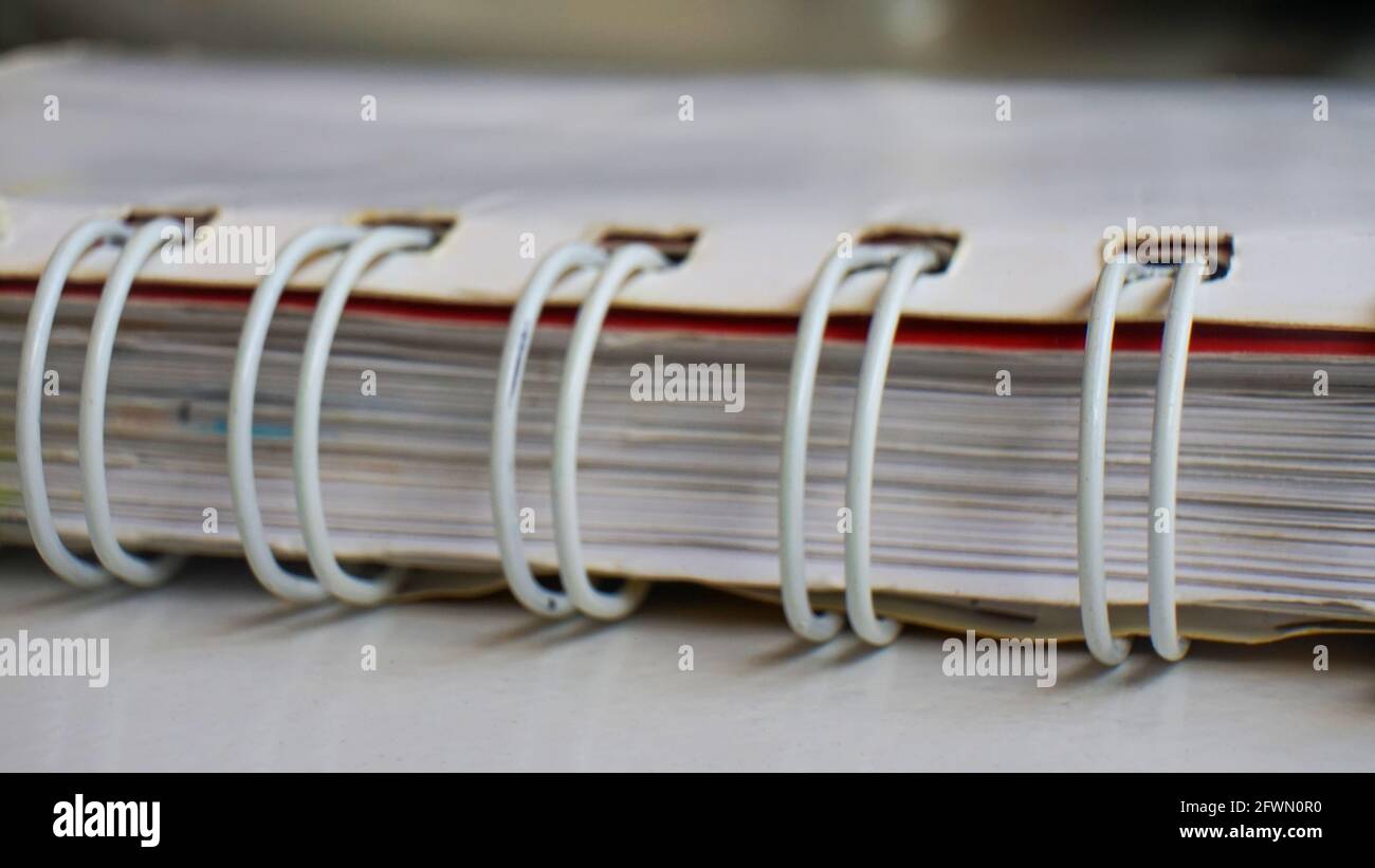 Close study office note hi-res stock photography and images - Alamy