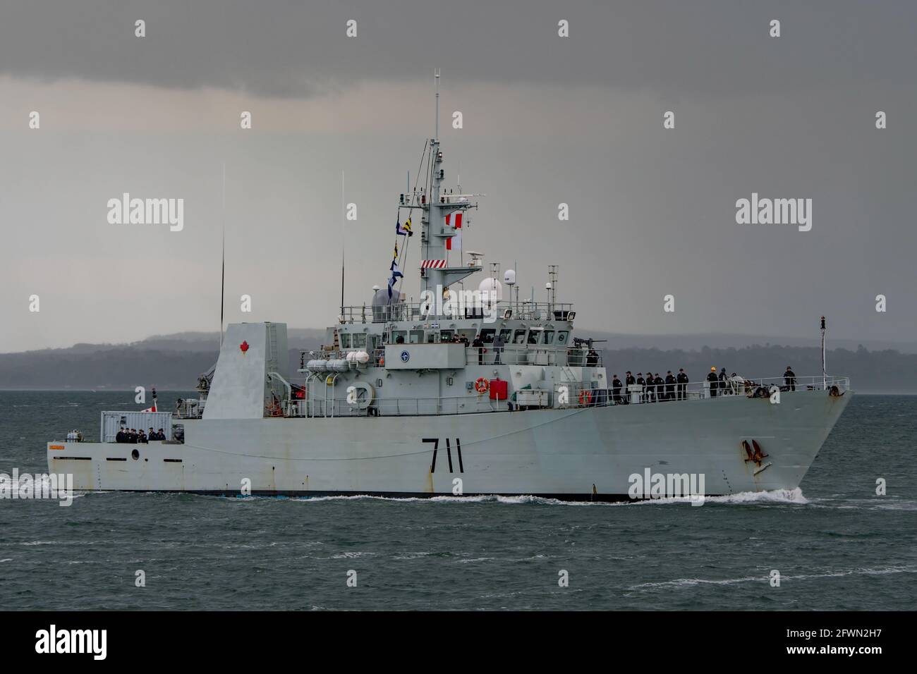 Nato warship 711 hi-res stock photography and images - Alamy