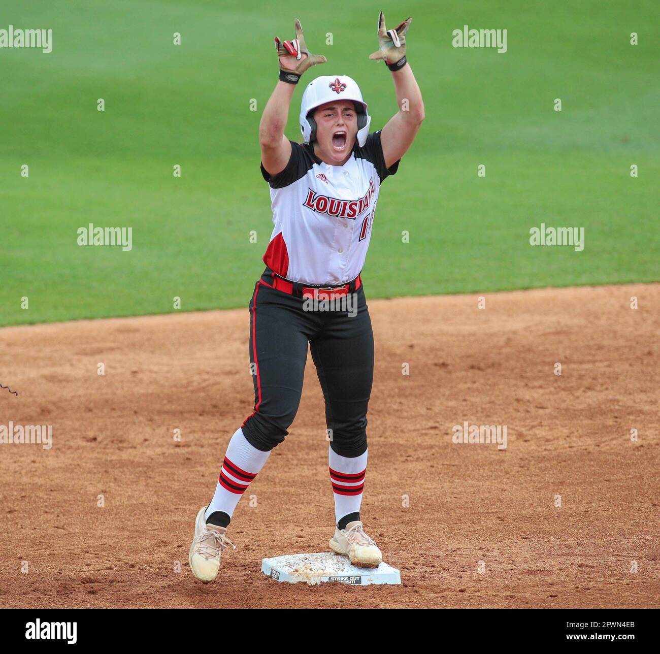 Baton Rouge, LA, USA. 23rd May, 2021. ULL's Sophie Piskos (19 ...