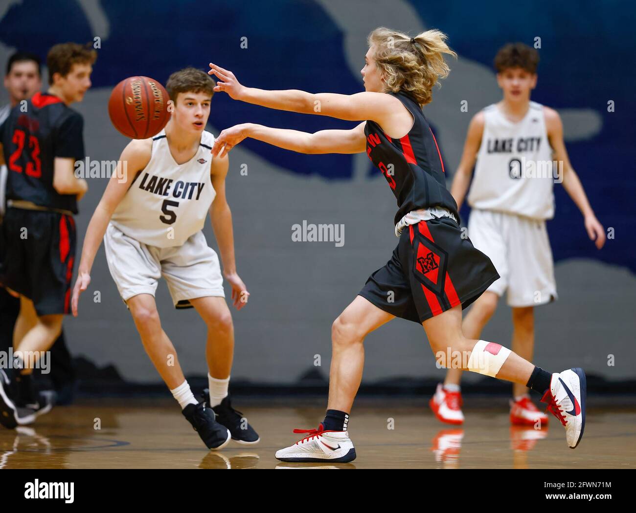 Freshmen basketball action with Moscow vs Lake City High School in ...