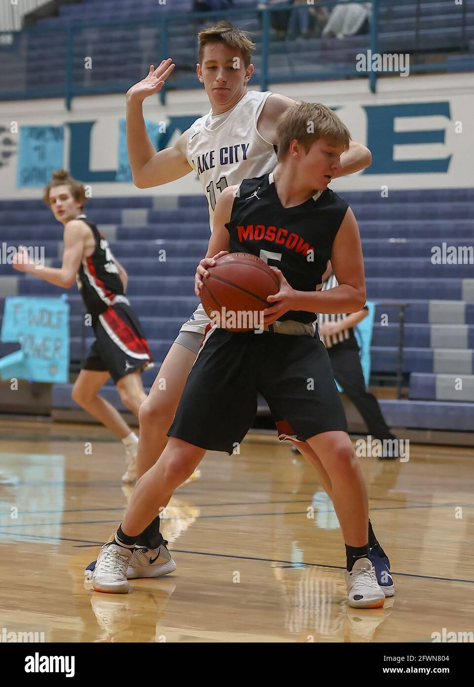 JV Basketball action with Moscow vs Lake City High School in Coeur d ...