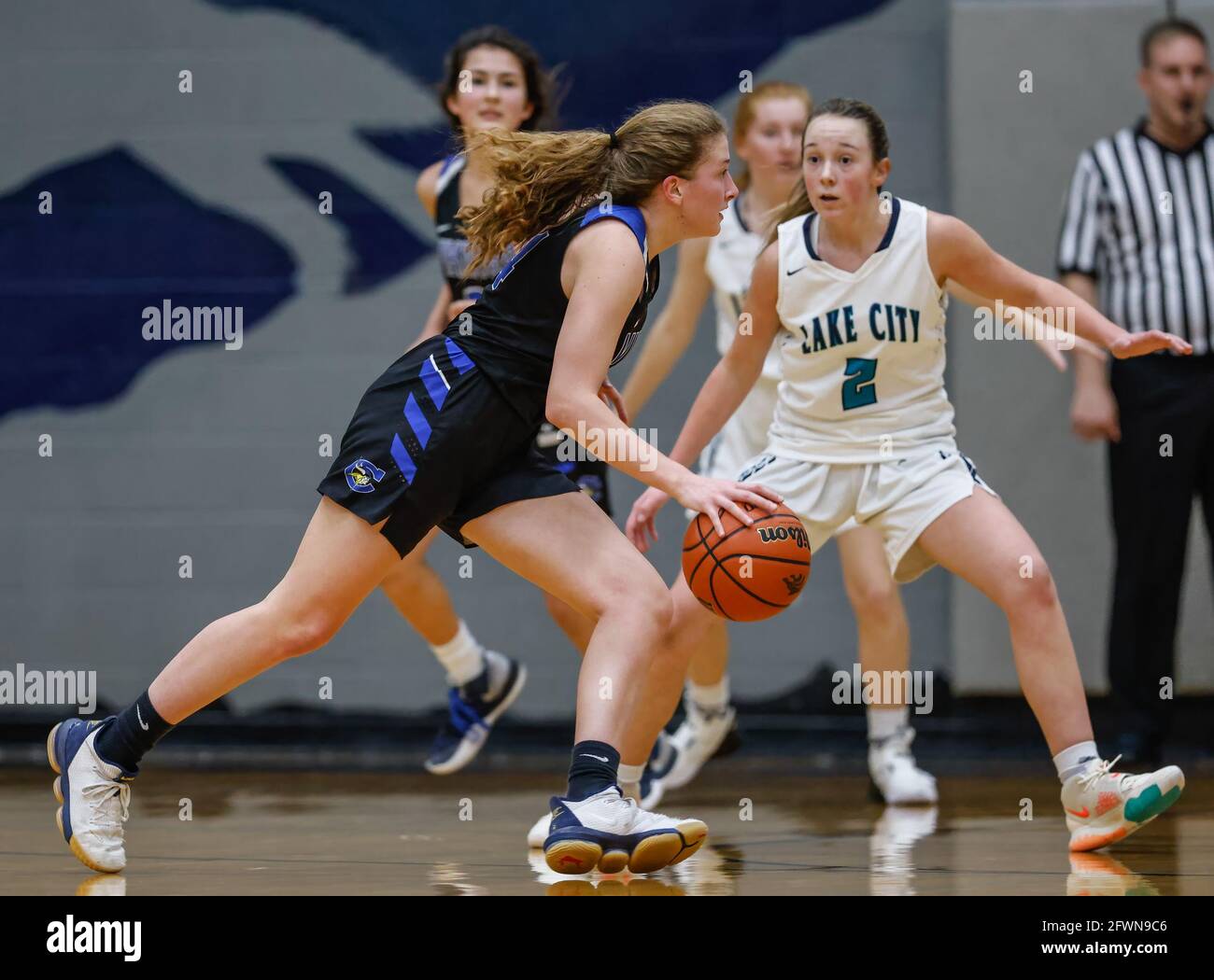 Basketball action with Wallace vs Priest River High School in Priest ...