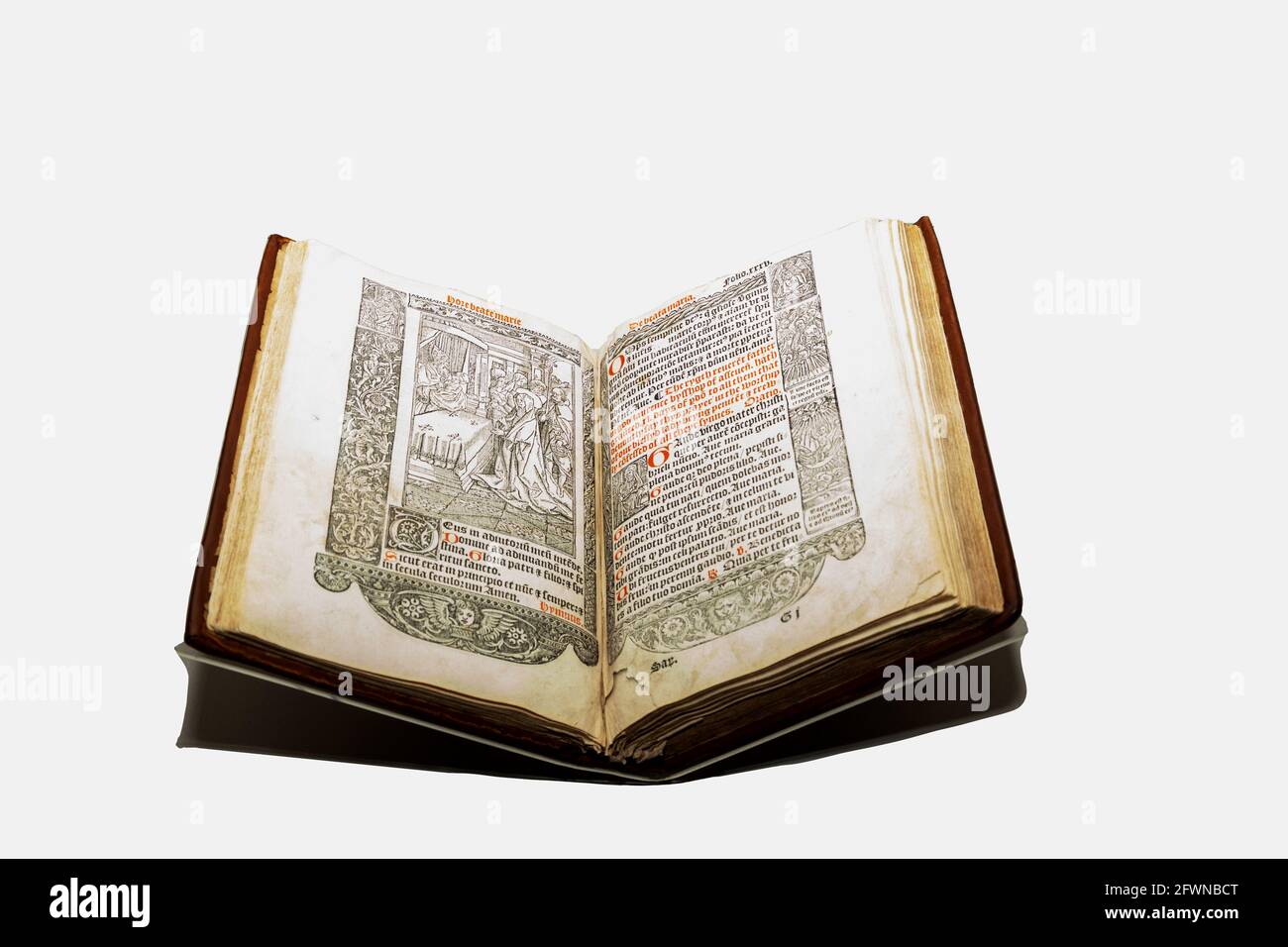 Medieval book cover design hi-res stock photography and images - Alamy