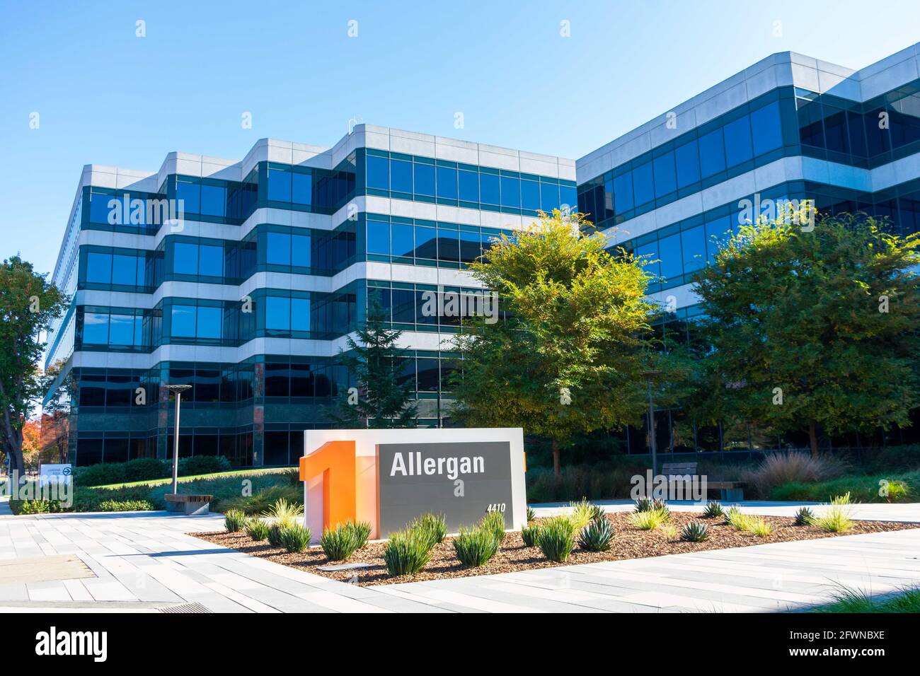 Allergan hi-res stock photography and images - Alamy